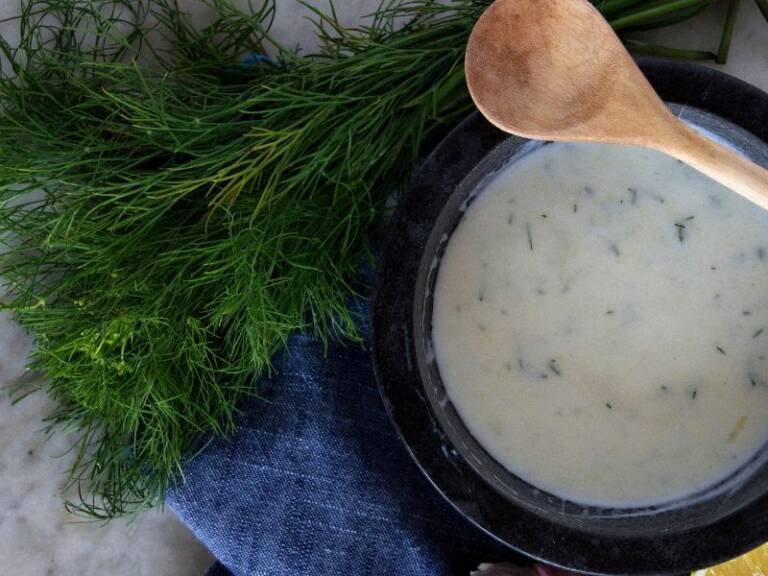 Homemade Lowfat Ranch Dressing in 5 Minutes